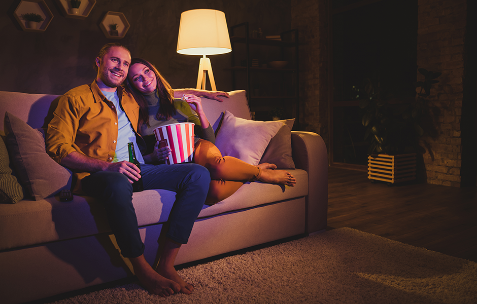 6 Tips for the Best DIY Movie Night | Southern Motion