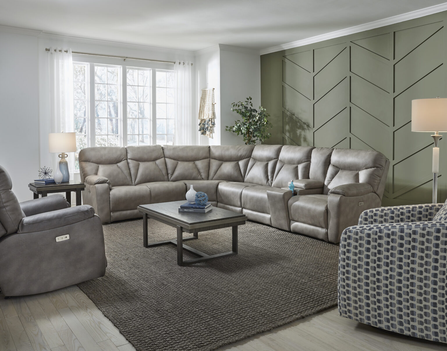 883 Dazzle Sectional | Southern Motion